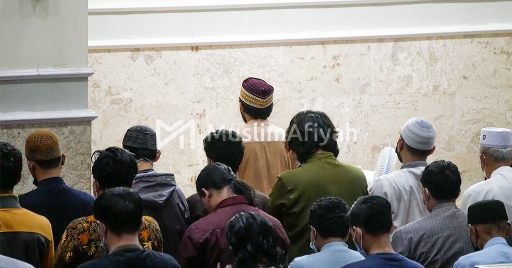 Imam Meringankan Shalat jika Ada Mashalat, Jangan Sampai Makmum Lari ...